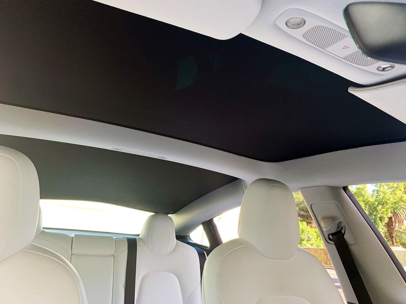 2021-2023 Tesla Model 3 Glass Roof Sunshade | TESMANIAN